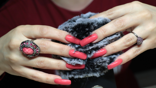 Photo Session For The Video Long Nails Fluffy Mic Scratching 13 05
