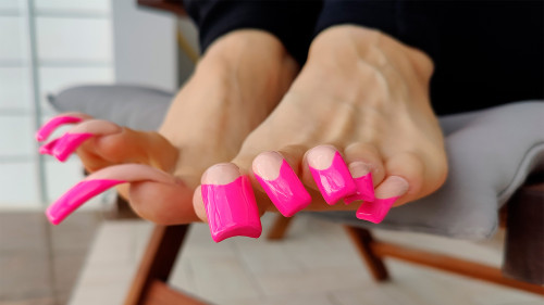 Photosession "Long toenails and a Sea view" - Lora Long Nails